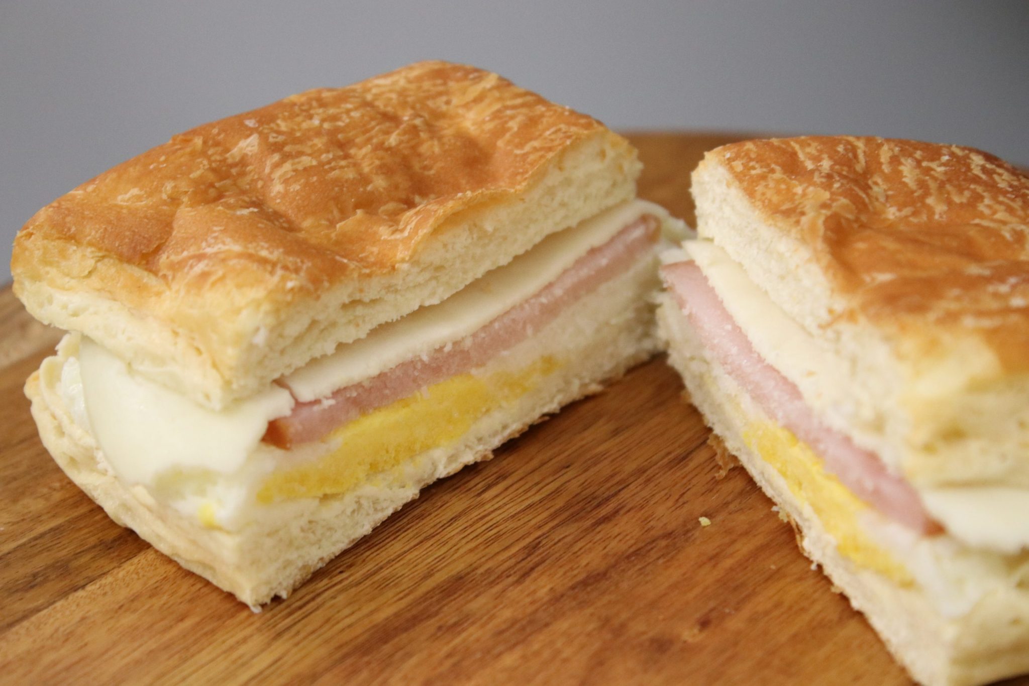 Croissant with Canadian Bacon, Egg, & Provolone Cheese (8 Pack ...